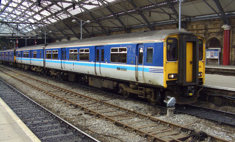 Class 156 Super Sprinter DMU